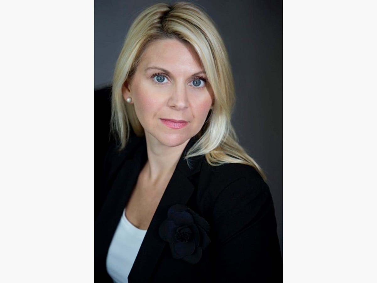 Katie Burke joins Board of Directors at the Rowayton Arts Center ...