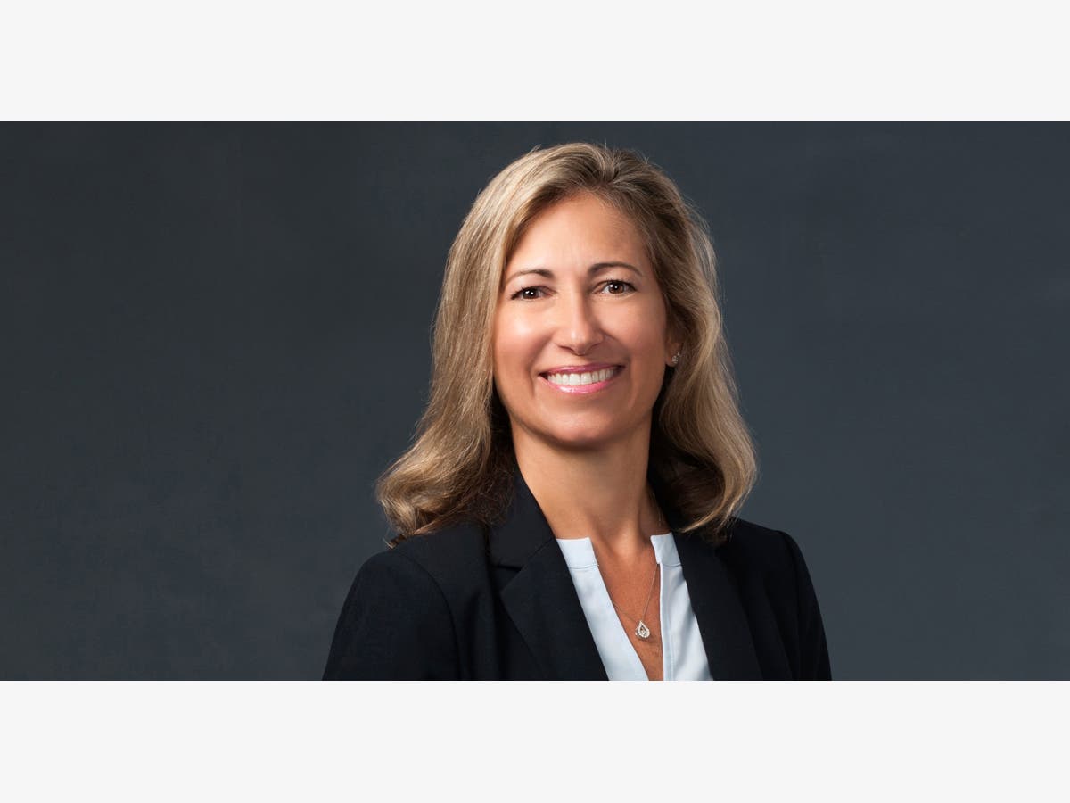 Williams Parker Attorney Gail E. Farb Presents to Hospitality Financial ...