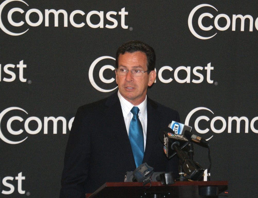 Governor Lauds Comcast For Adding 100 Jobs In Enfield | Enfield, CT Patch
