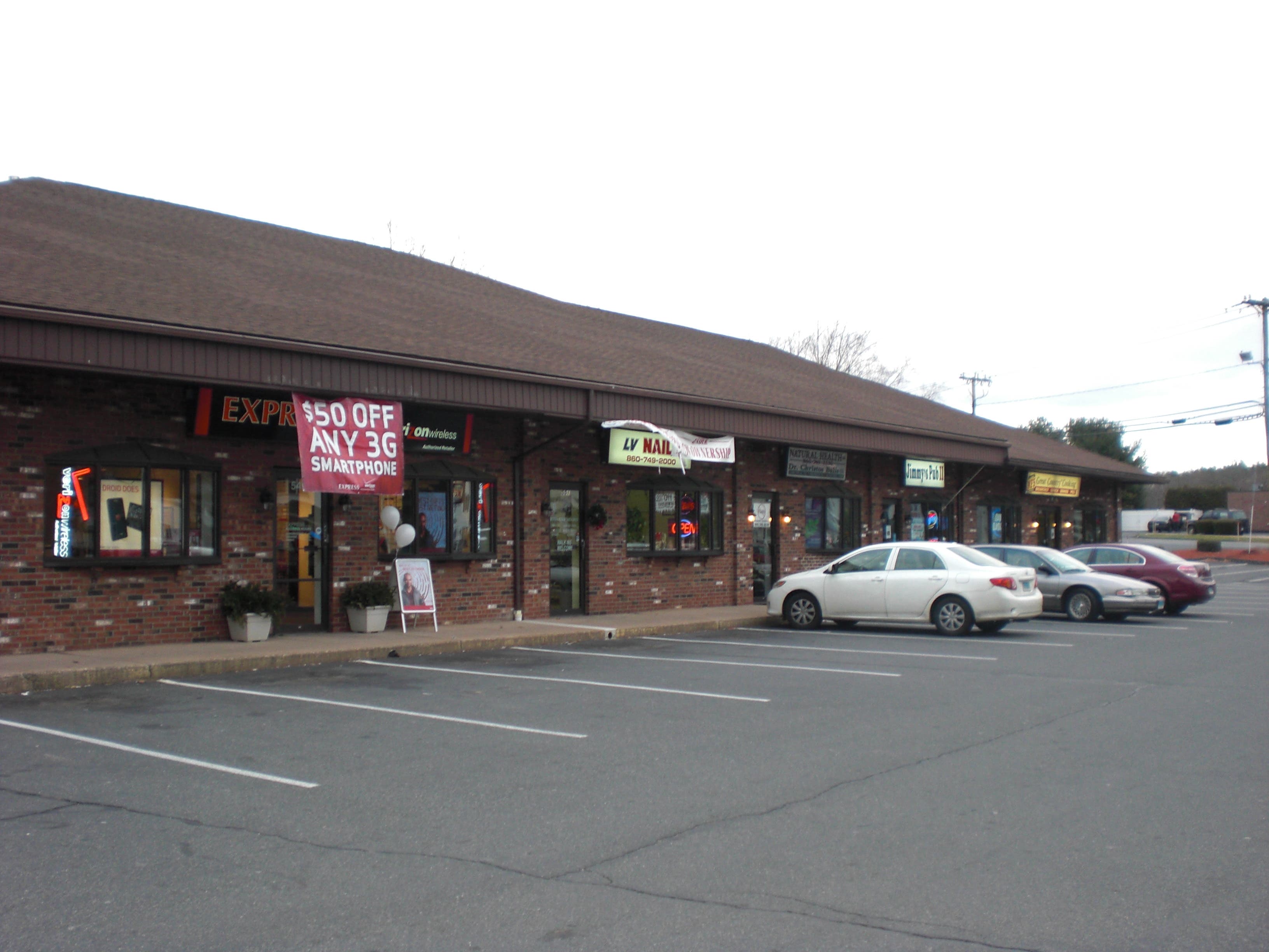Plaza In Scitico to Close Saturday for Paving Work | Enfield, CT Patch