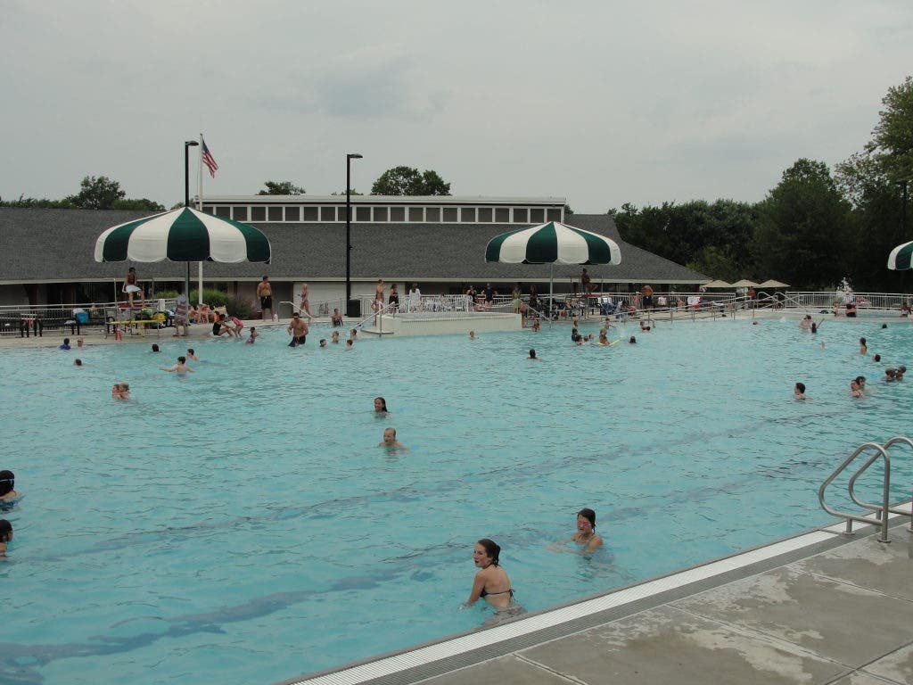 Photos: Hot Day Fills Pool | Westfield, NJ Patch