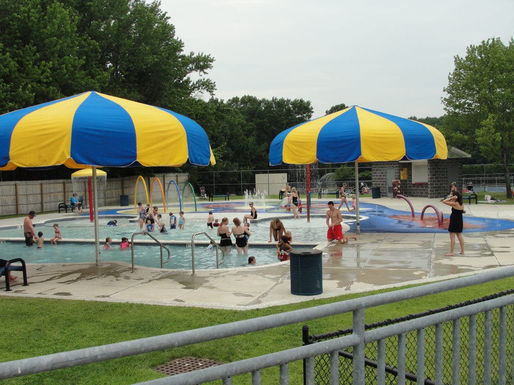 Photos: Hot Day Fills Pool | Westfield, NJ Patch