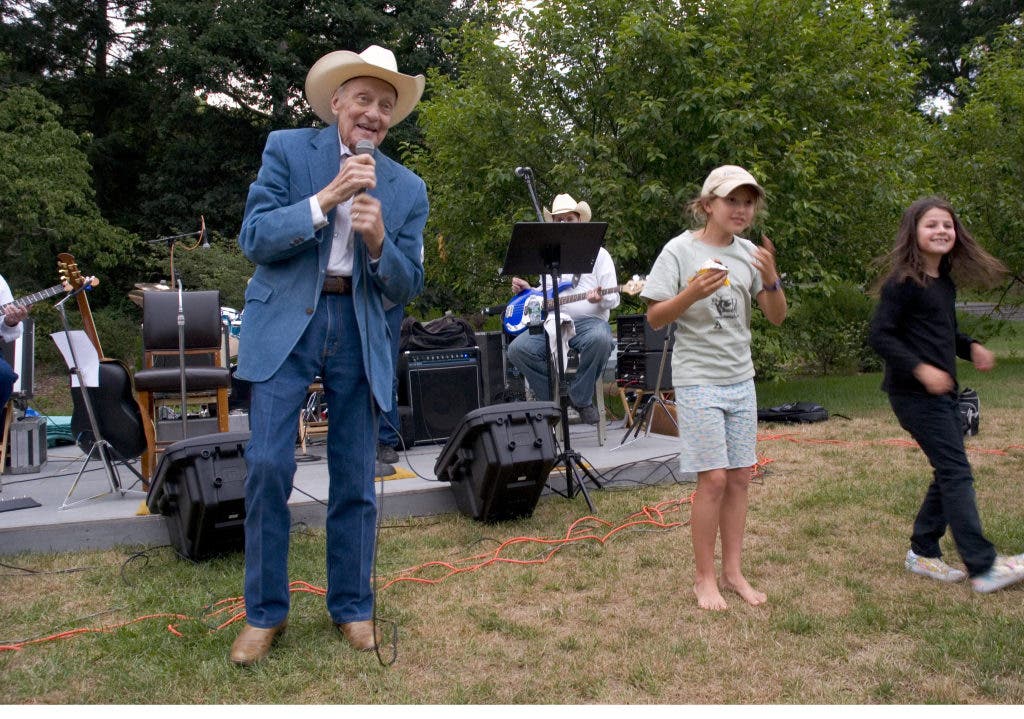 Photo Gallery: The John Penny Band Performs on the Town Green | Weston ...