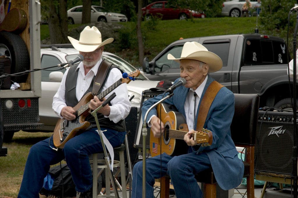 Photo Gallery: The John Penny Band Performs on the Town Green | Weston ...