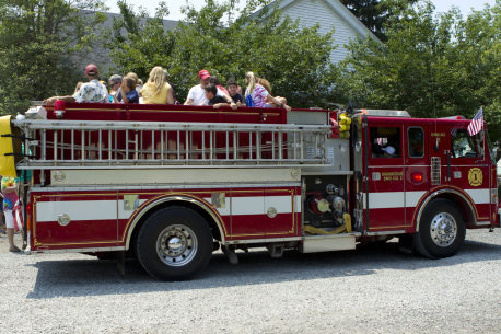 Brookside Parade Draws Crowds And Kudos, Still in the Red | Mendham, NJ ...