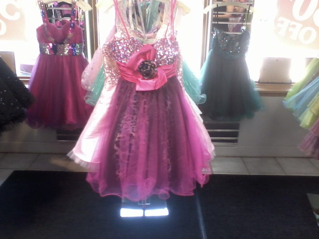Celebrities to Those in Need Find Fashion at Kimberly Bond Boutique ...
