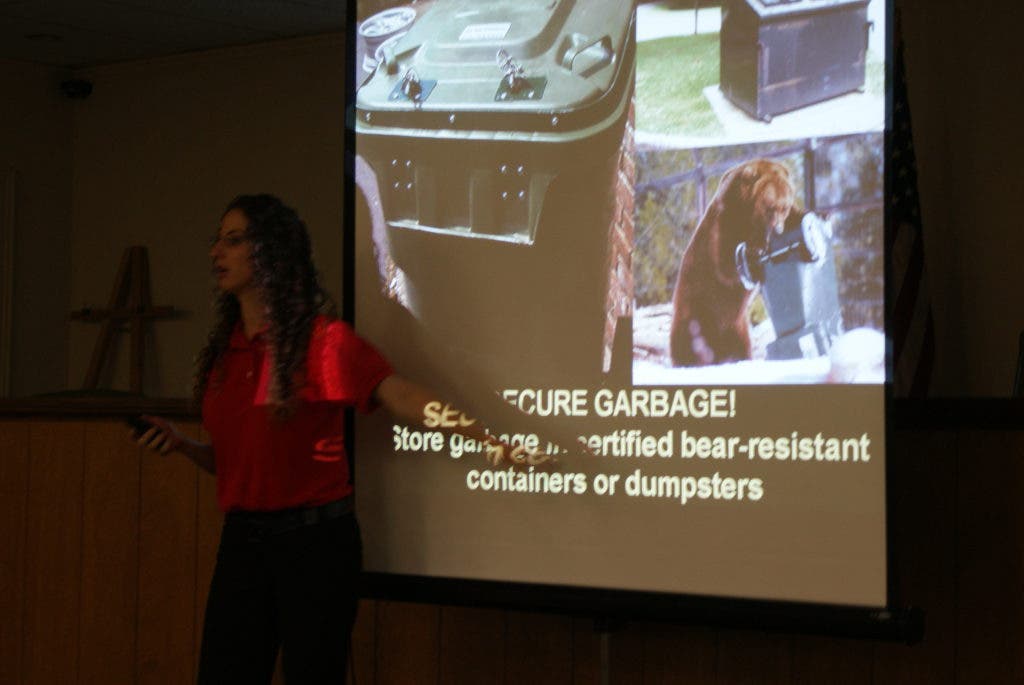 State Expert Visits FLOW Area Following Bear Complaints | Wyckoff, NJ Patch
