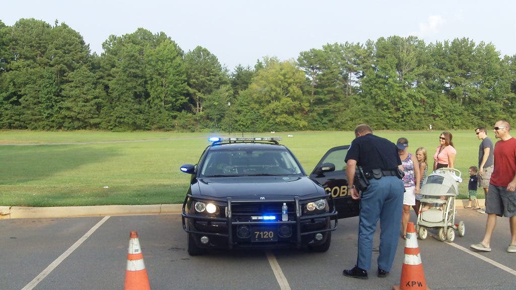 Kennesaw Police, Community Members Celebrate National Night Out ...