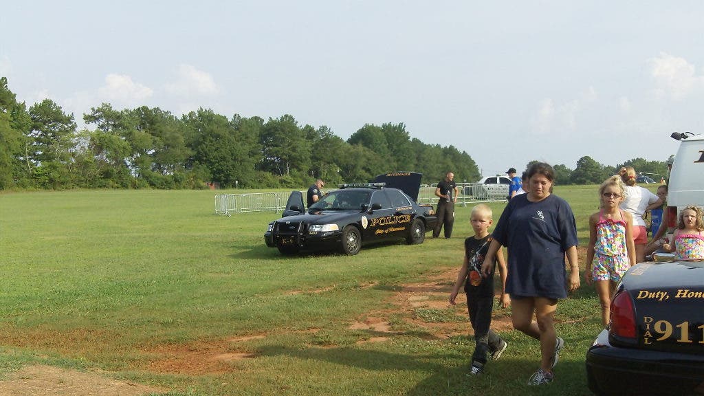 Kennesaw Police, Community Members Celebrate National Night Out ...