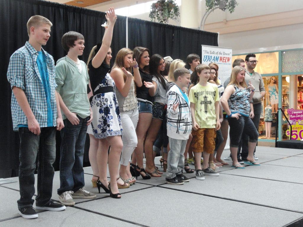 Viewfinder: Rue21 Fashion Show at Great Lakes Mall | Mentor, OH Patch