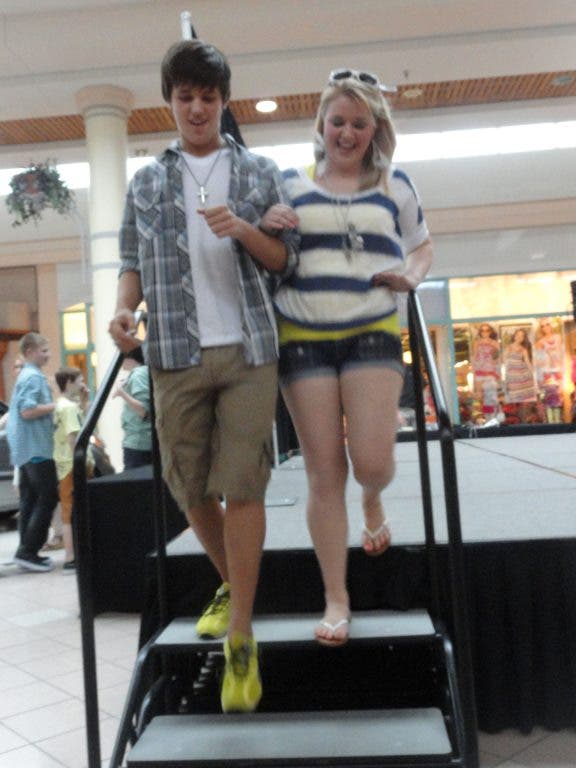 Viewfinder: Rue21 Fashion Show at Great Lakes Mall | Mentor, OH Patch