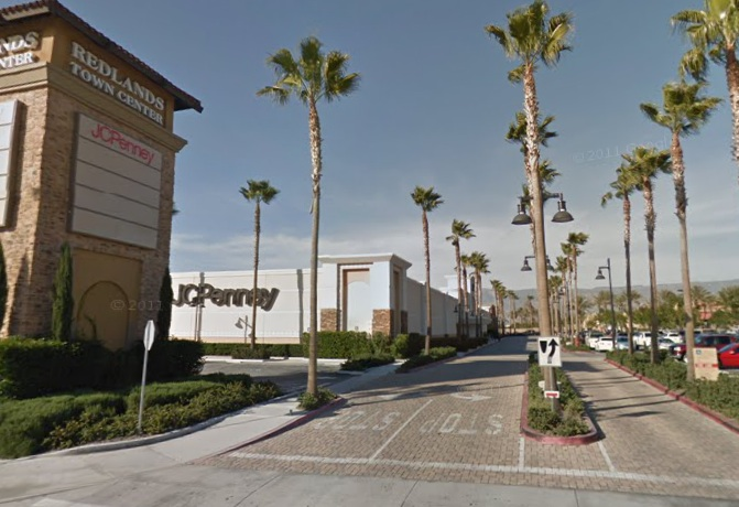 Pipe Bomb Forces the Evacuation of Hundreds at Redlands Shopping Center ...