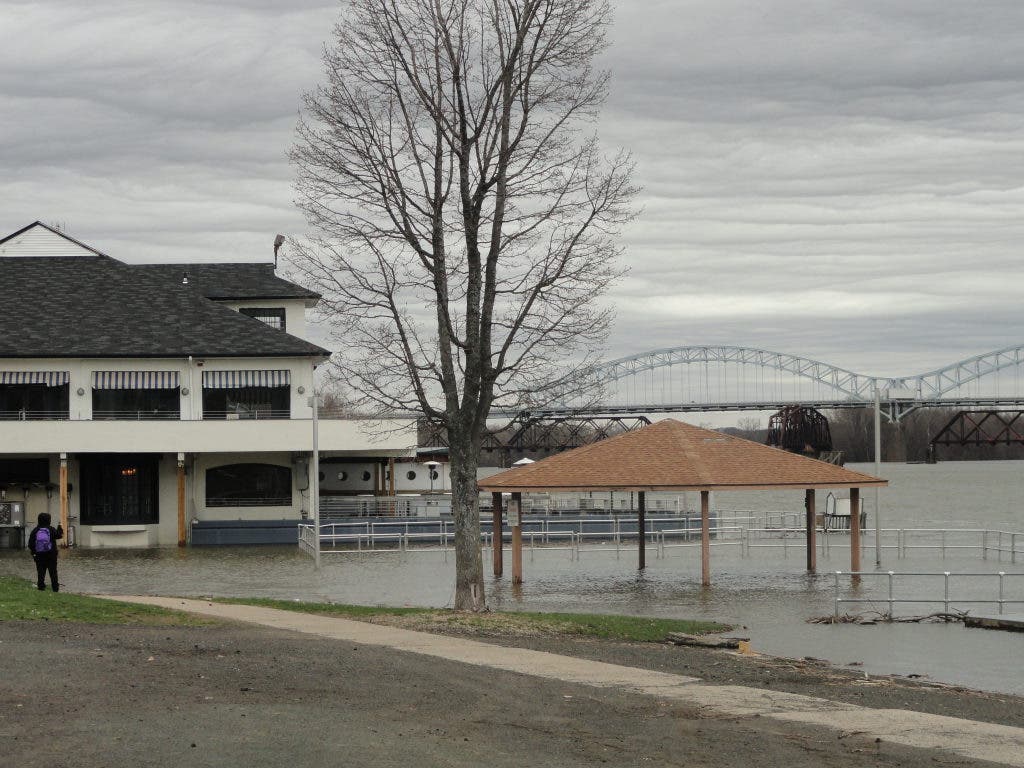 UPDATE: CT River Tops 11.4 Feet in Middletown | Middletown, CT Patch