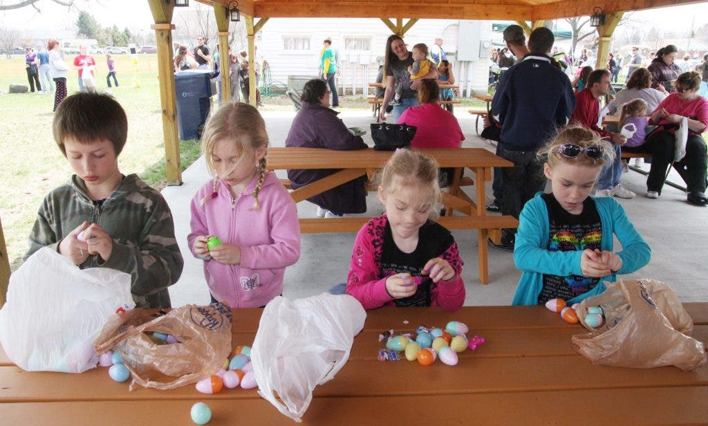 Fisk Farm Eggstravaganza Draws a Big Crowd | White Lake, MI Patch
