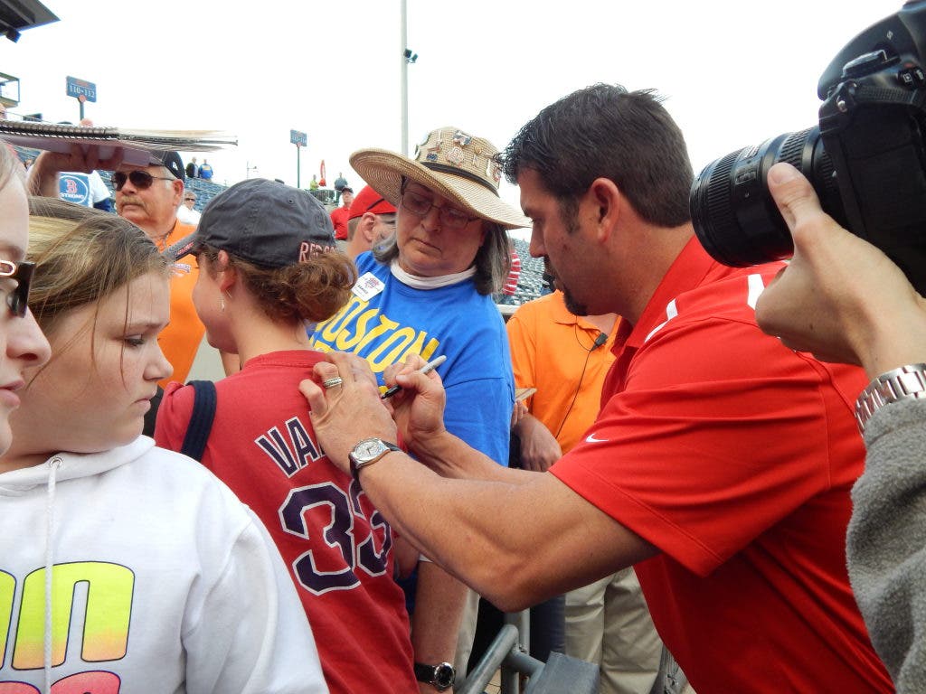 Matt Ryan, Boston Athletes Show Support on 'Boston Strong Night' at ...