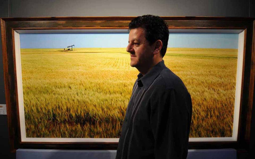 Eye for Beauty Draws Photographer John Dankha to Seal Beach | Los ...