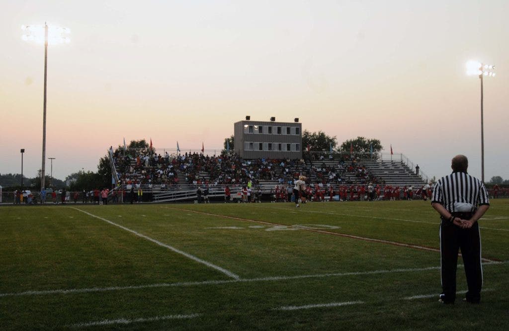 Football Photo Gallery: Rich Central Falls Hard to Runaway Bengals Team ...