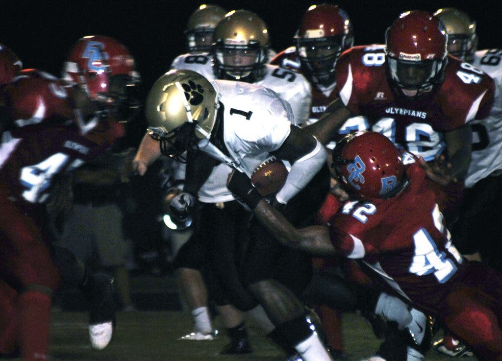 Football Photo Gallery: Bengals Win Big Over Rich Central | Oak Forest ...