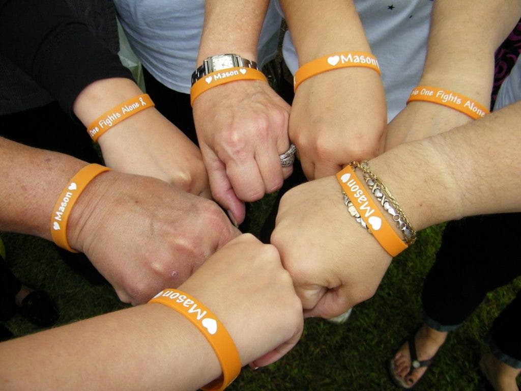 Photos: Fundraiser Lends Support to Lindenhurst's Batz Family ...