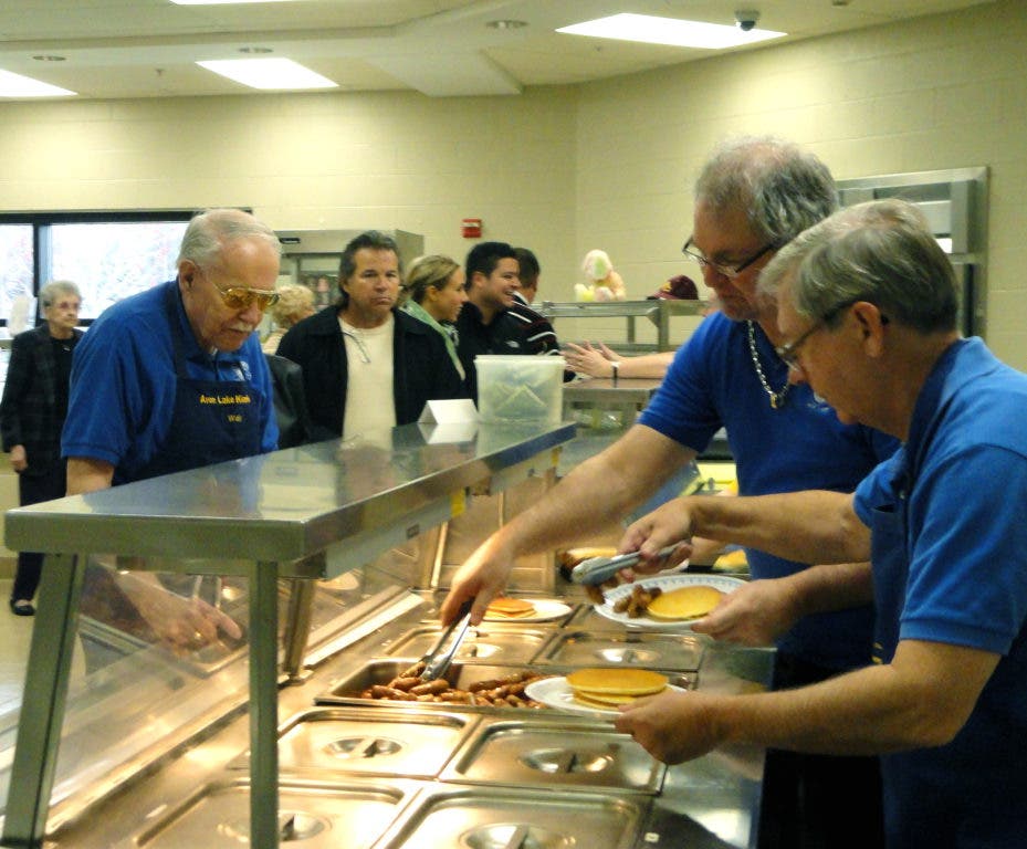 Homecoming Hit: More than 1,200 Expected at Sunday Pancake Breakfast ...
