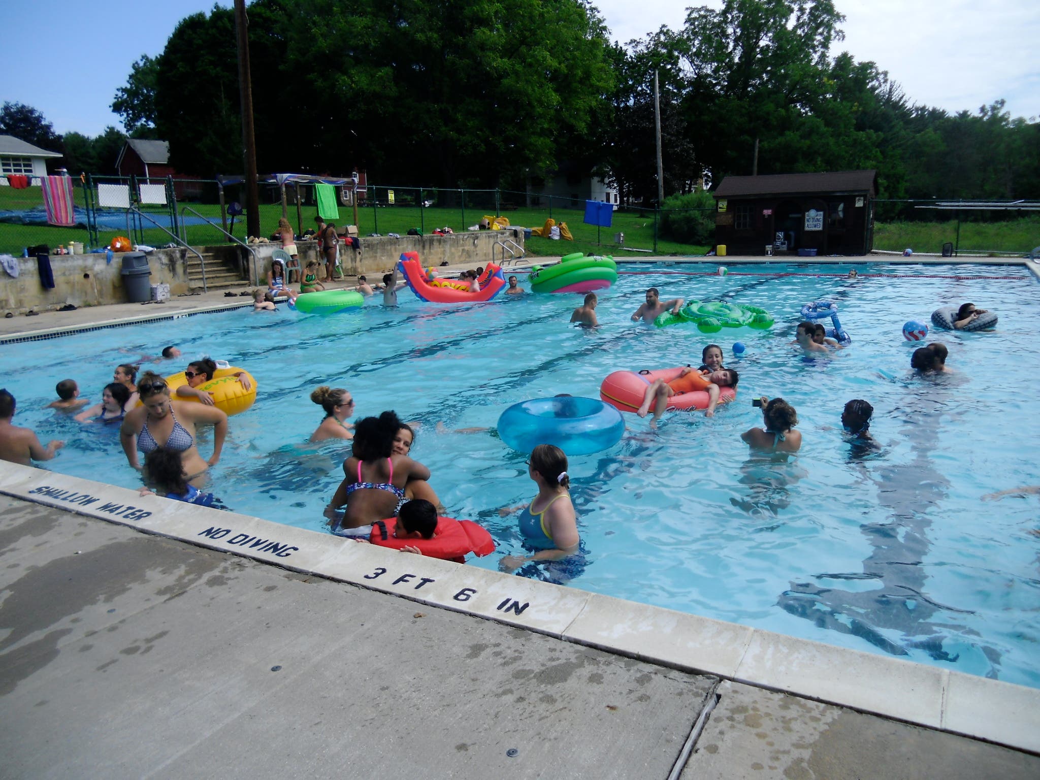 SPF Police Officers, Firefighters and Students Volunteer at Camp Fatima ...
