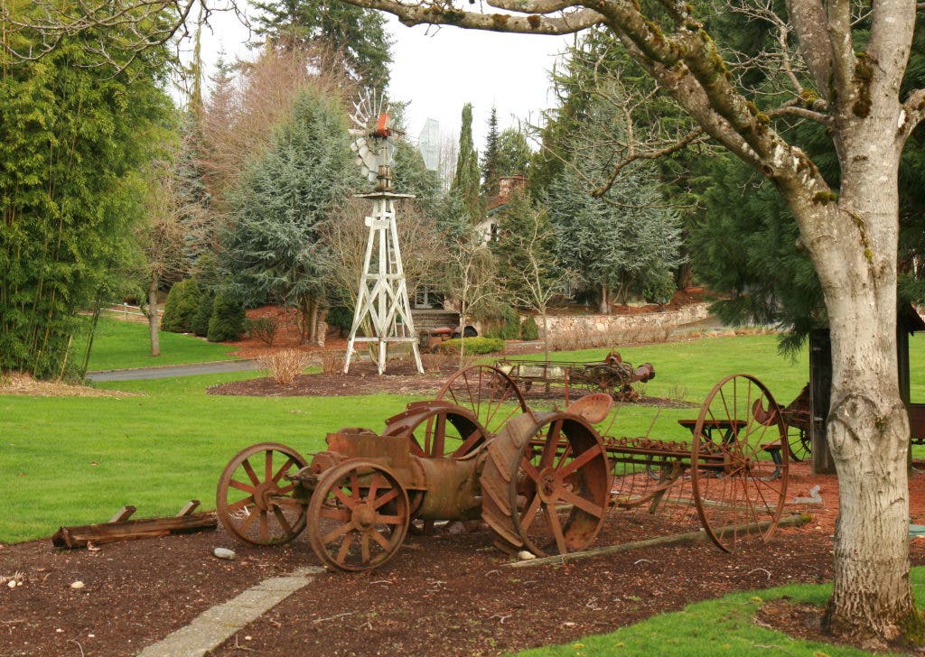 PHOTO GALLERY: Rusty Relics at the Old McAuliffe Farm in Juanita ...