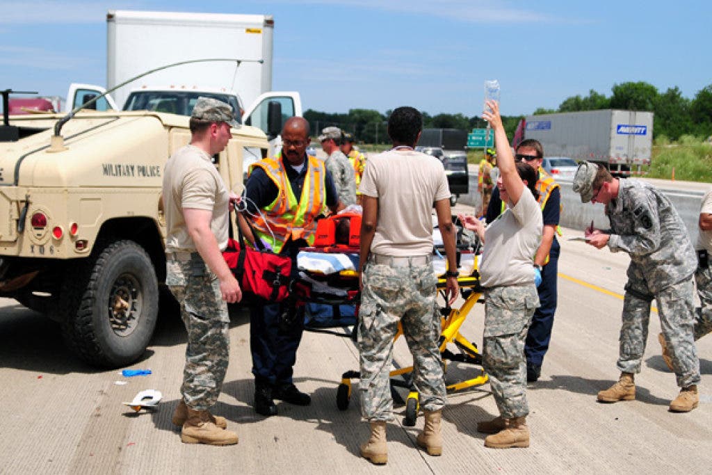 UPDATE: 6 Injured After Vehicle Cuts off National Guard Convoy ...