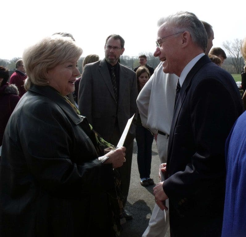 Lincoln-Way Transition House Rolls Out the Welcome Mat | Frankfort, IL ...
