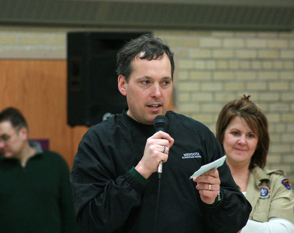 Pinewood Derby: Cub Scout Pack 39 Races at Mendota Elementary | Mendota ...