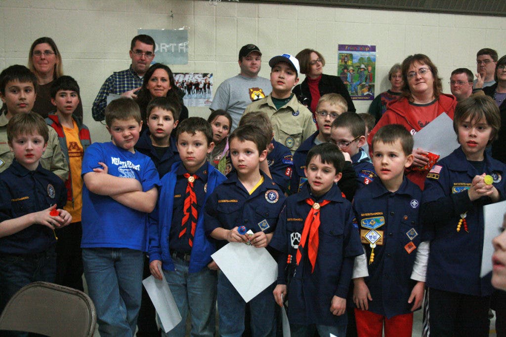 Pinewood Derby: Cub Scout Pack 39 Races at Mendota Elementary | Mendota ...