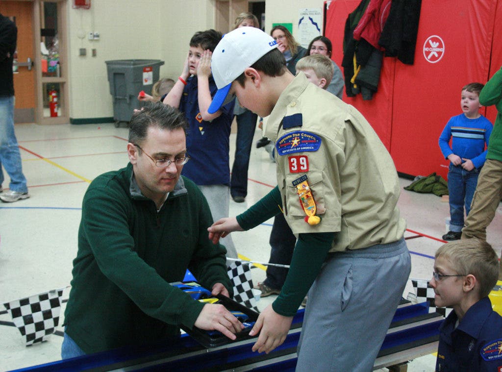 Pinewood Derby: Cub Scout Pack 39 Races at Mendota Elementary | Mendota ...