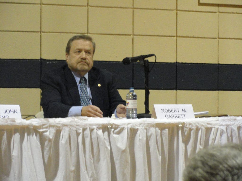 Garrett Believes He's Got the Right Stuff for Florissant's Top Job ...