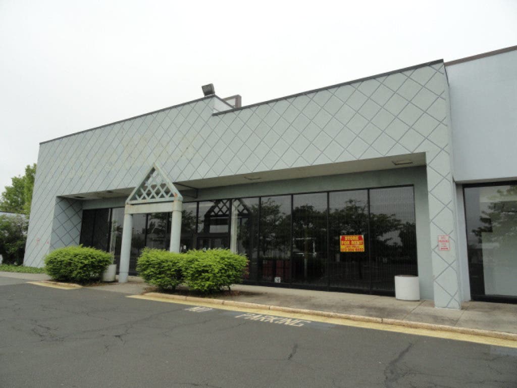 Business Activity at Route 18 Mall | East Brunswick, NJ Patch
