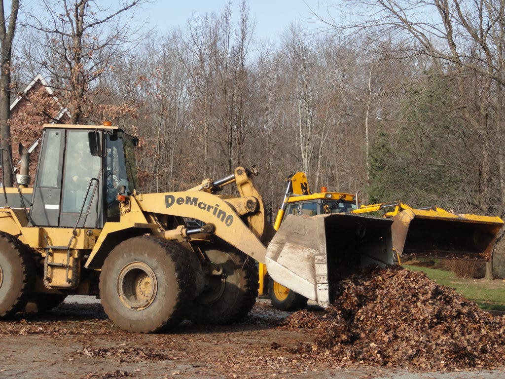 DPW Goal: Leaves Cleared By End Of The Year | Mahwah, NJ Patch