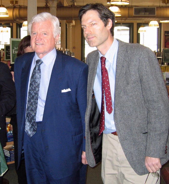 Darien Man's Hobby Has Him Meet Stars, Pols | Darien, CT Patch