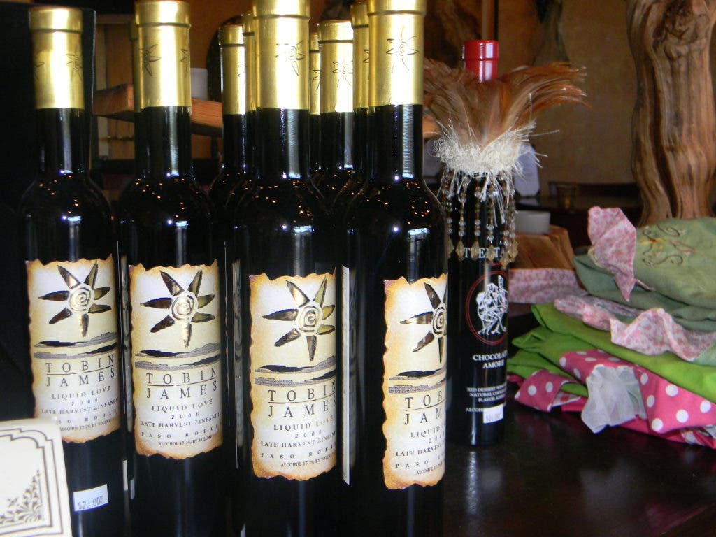 Whiz Biz: Uncorked Wine Bar and Boutique | Rancho Santa Margarita, CA Patch
