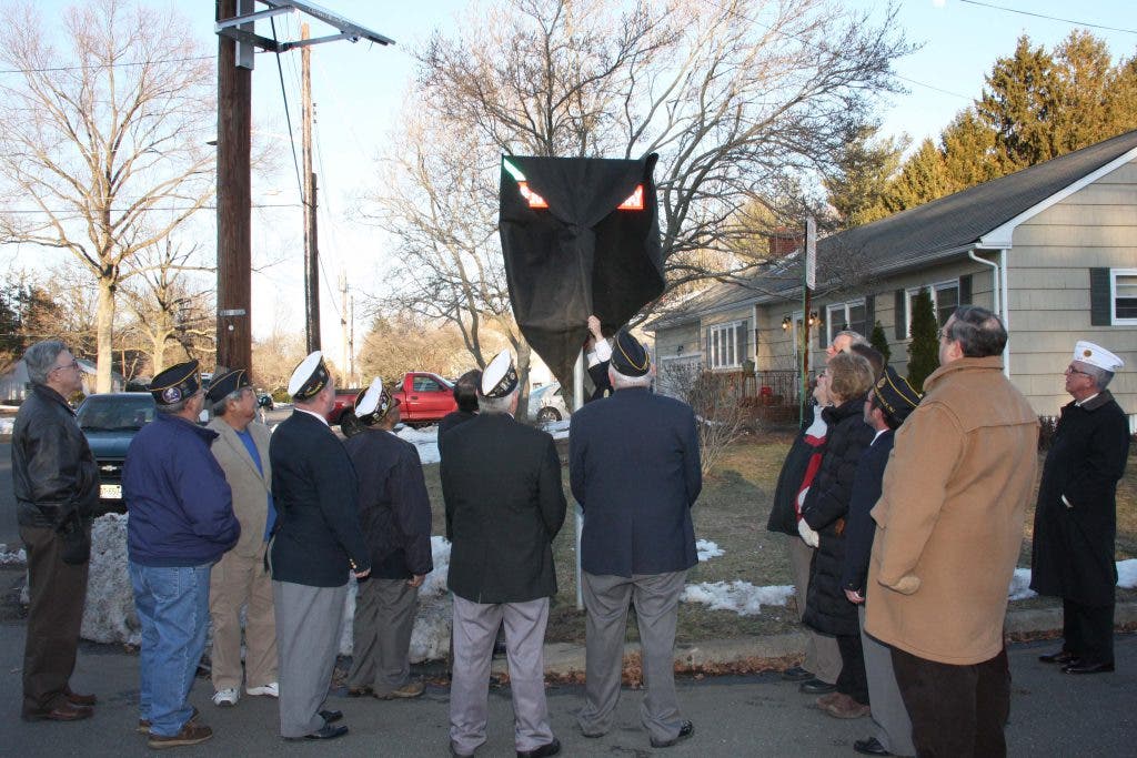 Viewfinder: Lawrence Twp. 'Renames' Berwyn Place to American Legion Way ...