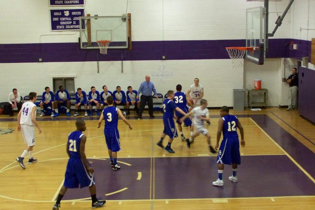 RFH Boy's Basketball Bulldogs Move into the 2nd Round by Removing the ...