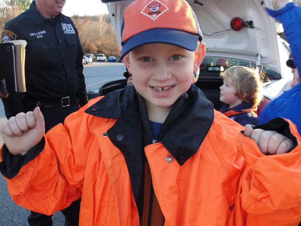 Cub Scouts Complete "Where I Live Achievement" With Visit to YPD ...