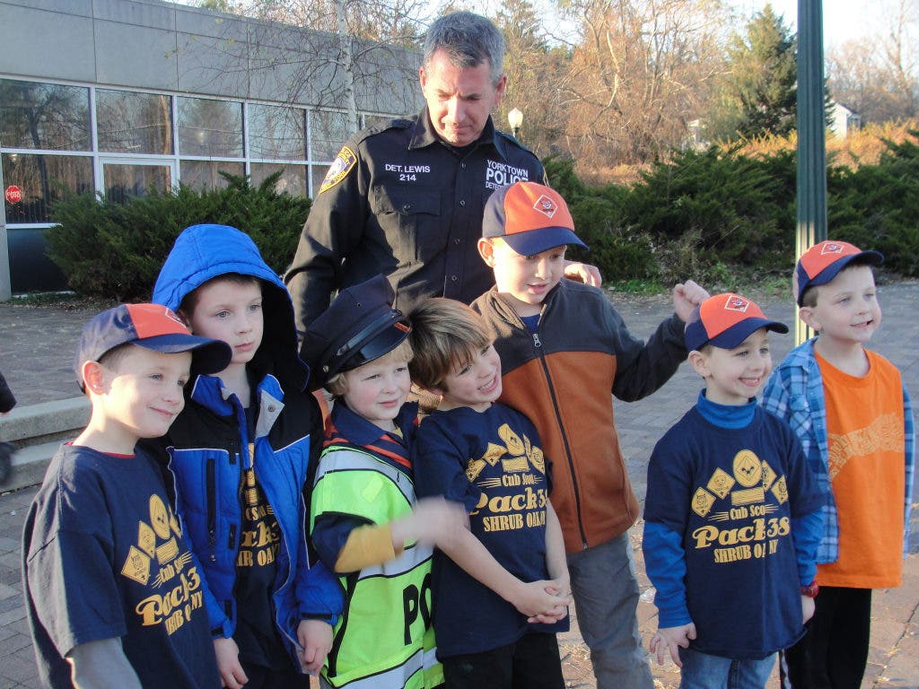 Cub Scouts Complete "Where I Live Achievement" With Visit to YPD ...