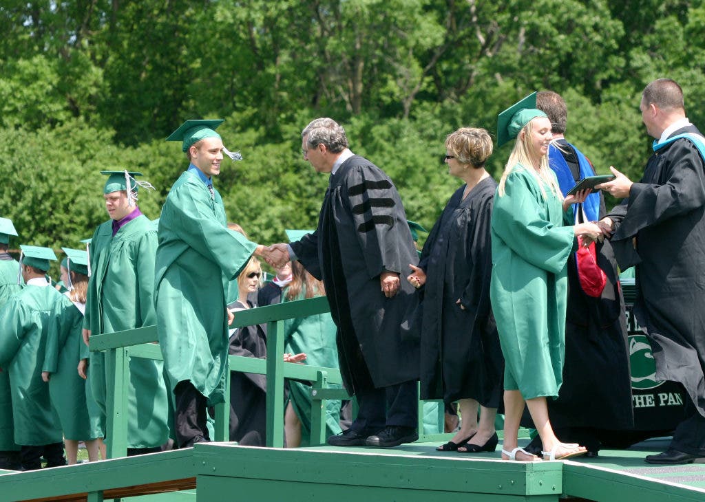ViewFinder: Greendale High Graduation | Greendale, WI Patch