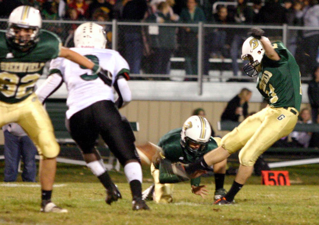 Greenfield Football Team Qualifies for Playoffs With Homecoming Win ...