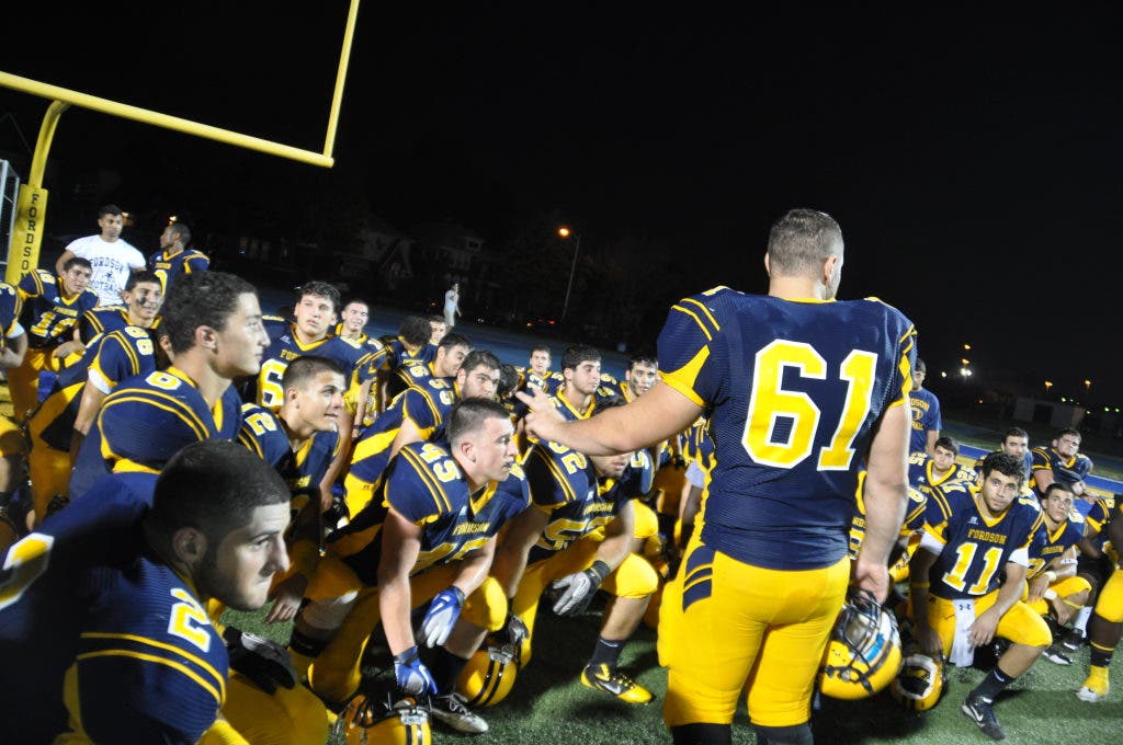Fordson Football Blanks Crestwood in 40-0 Victory | Dearborn, MI Patch