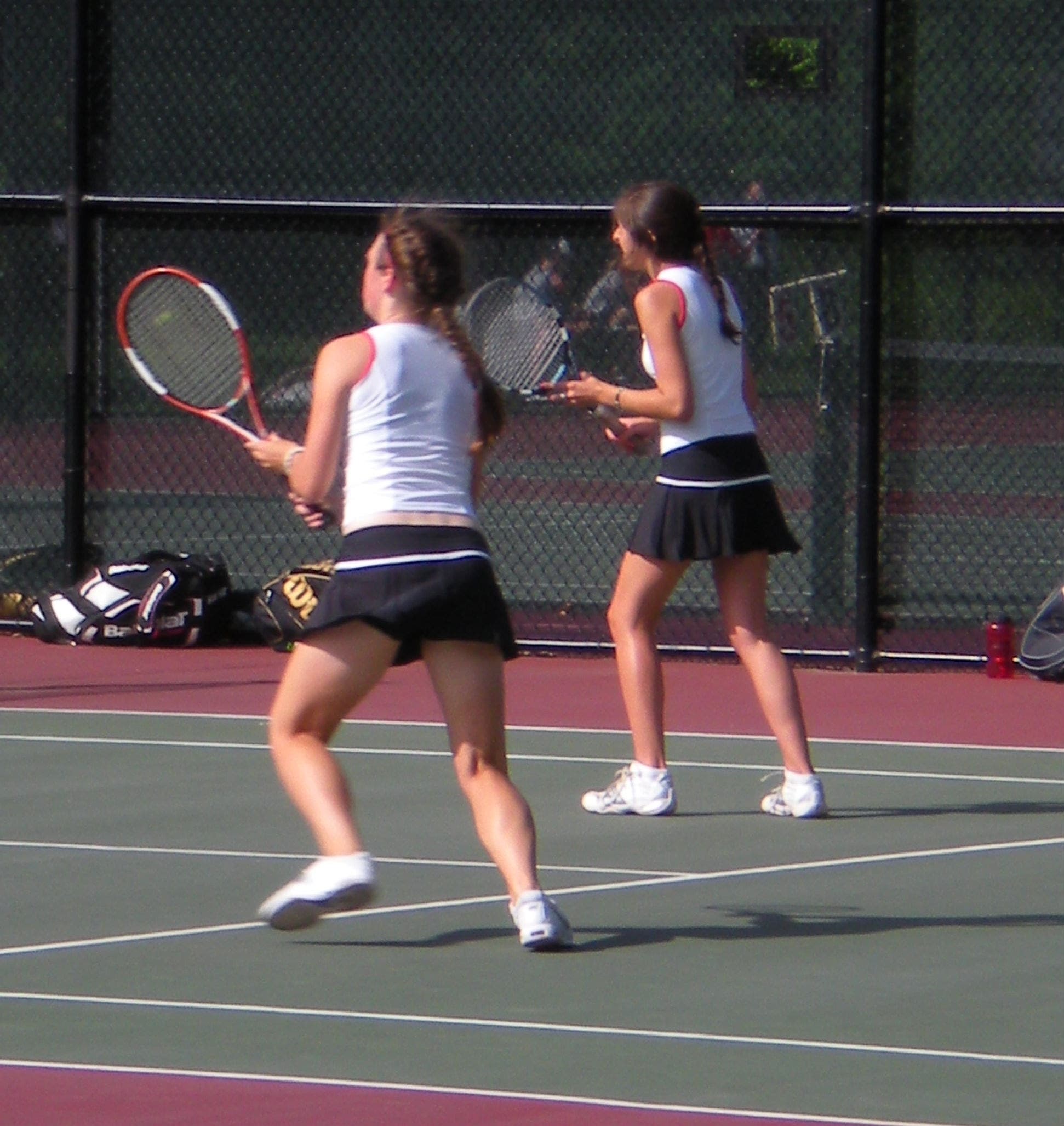 Wellesley Girls' Tennis Rolls Into Semis | Wellesley, MA Patch