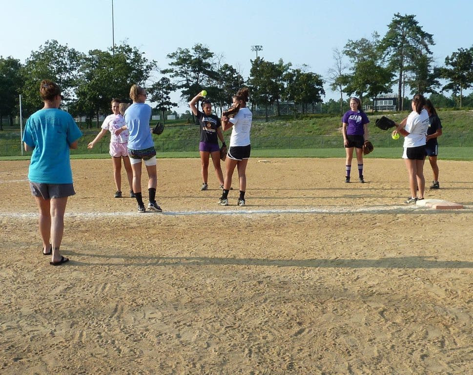 Elite Southern Ocean Softball Team Aiming for World Series Victory ...