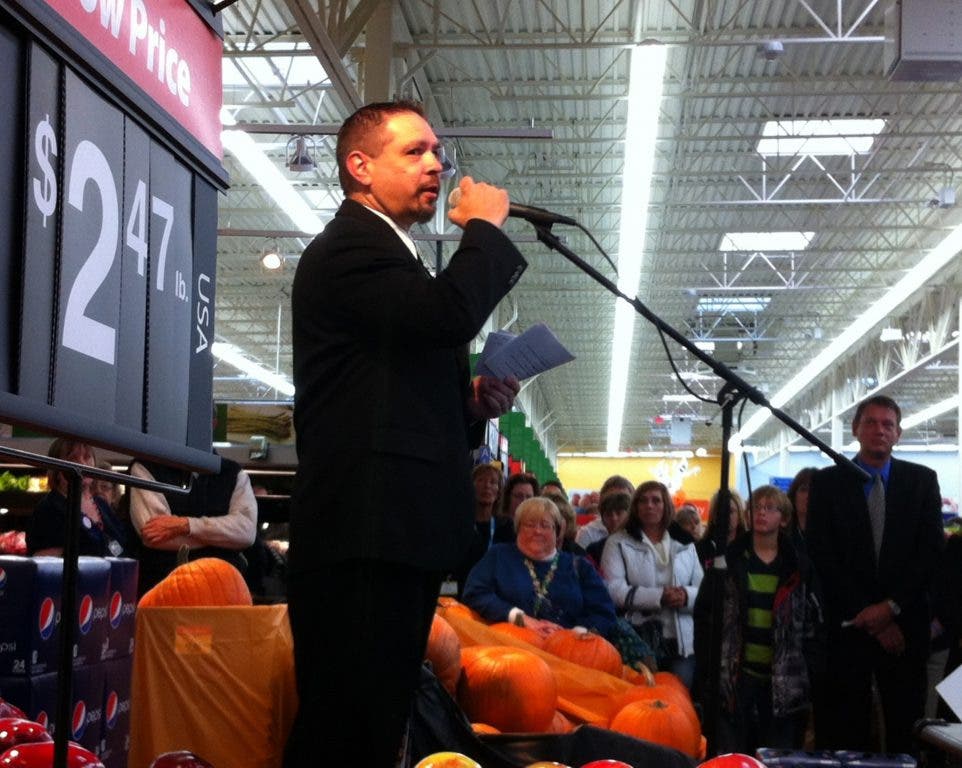 Walmart Celebrates Grand Opening in Greenfield | Greenfield, WI Patch