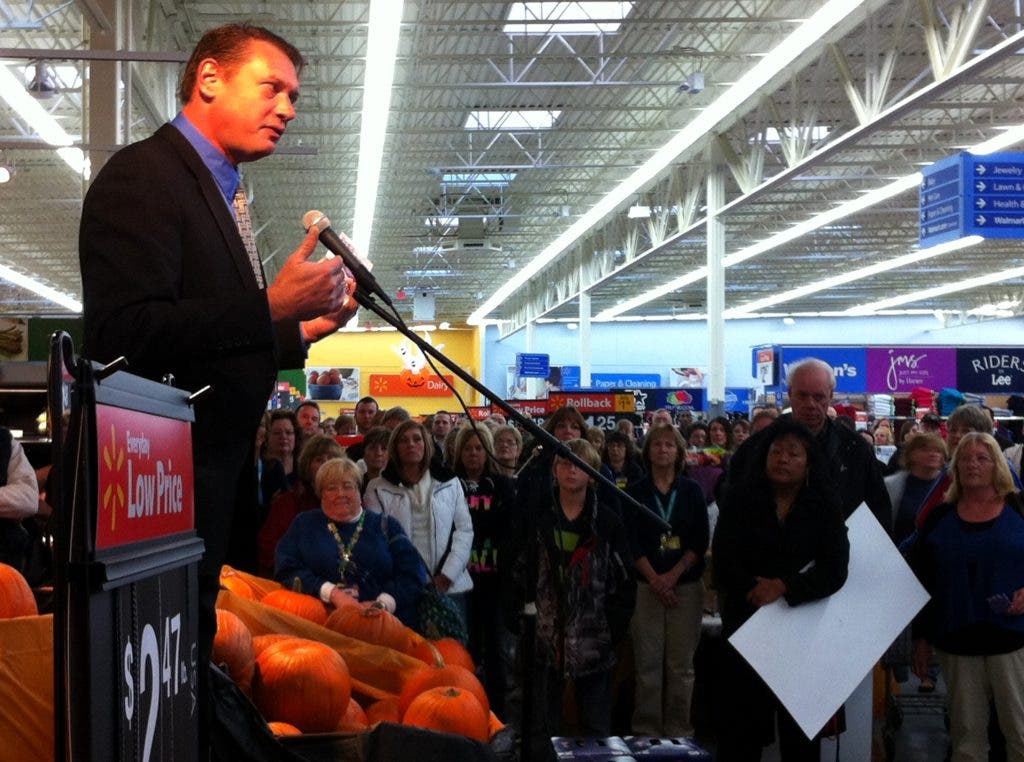 Walmart Celebrates Grand Opening in Greenfield | Greenfield, WI Patch