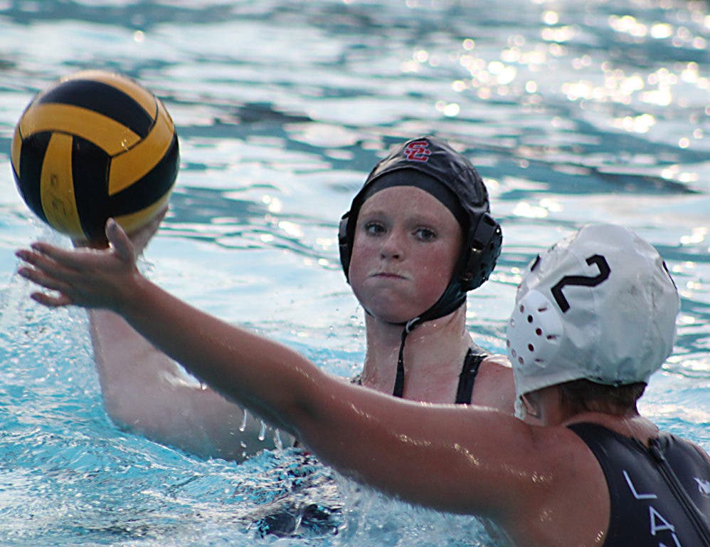 San Clemente Sinks Thousand Oaks in First Round of Water Polo Playoffs ...