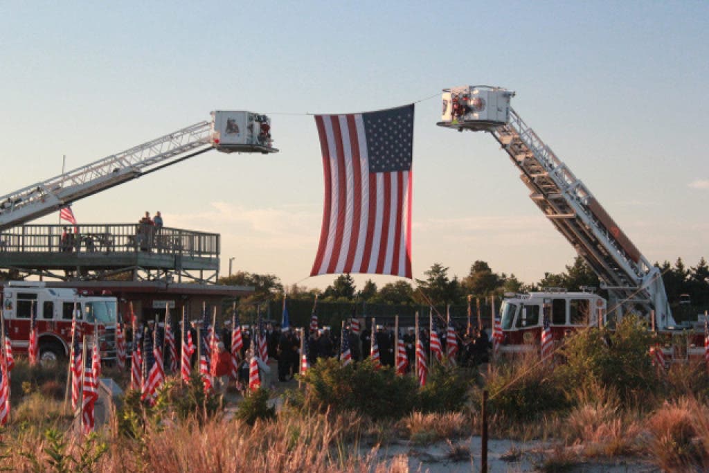 Babylon Town Holds Solemn Ceremony at 9/11 Memorial | Babylon Village ...