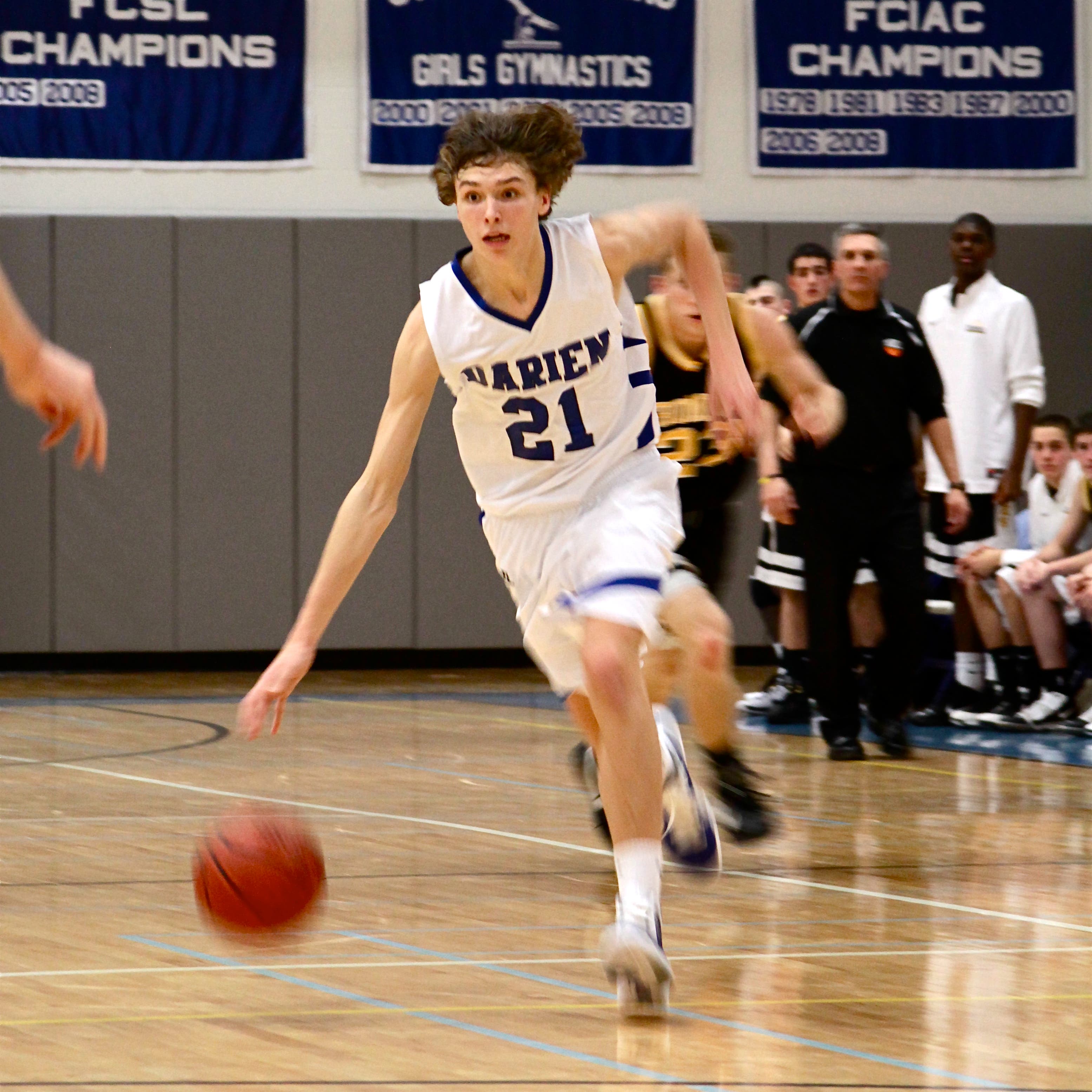 Darien Boys Basketball Beats Trumbull | Darien, CT Patch